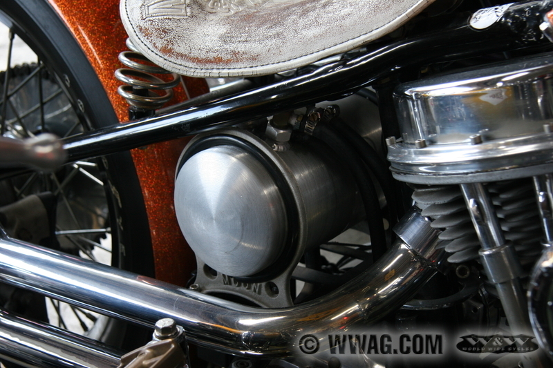 W&W Cycles - Oil Tank > Moon Chopper Oil Tanks